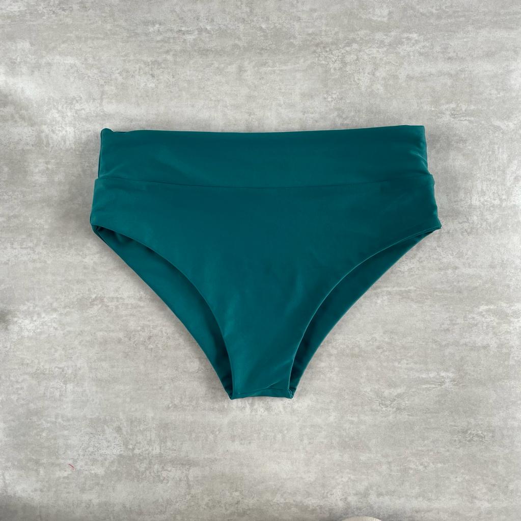 Bottom Bora Verde Esmeralda – Antonia Bikinis
